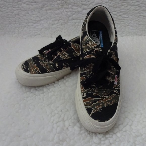 Vans | Shoes | Vans Acer Sneakers Tiger Stripe Camouflage Mens 75 ...